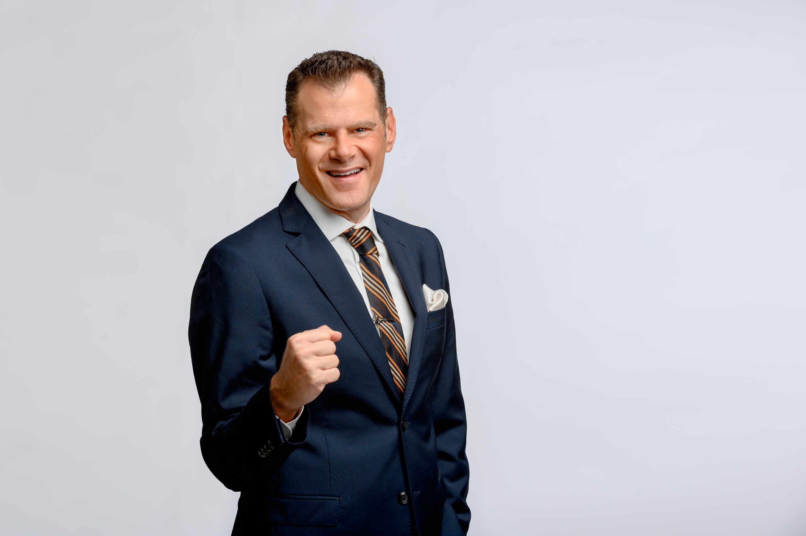 TELEMUNDO DEPORTES INTRODUCE AL GALARDONADO EQUIPO DE EXPERTOS Y ...